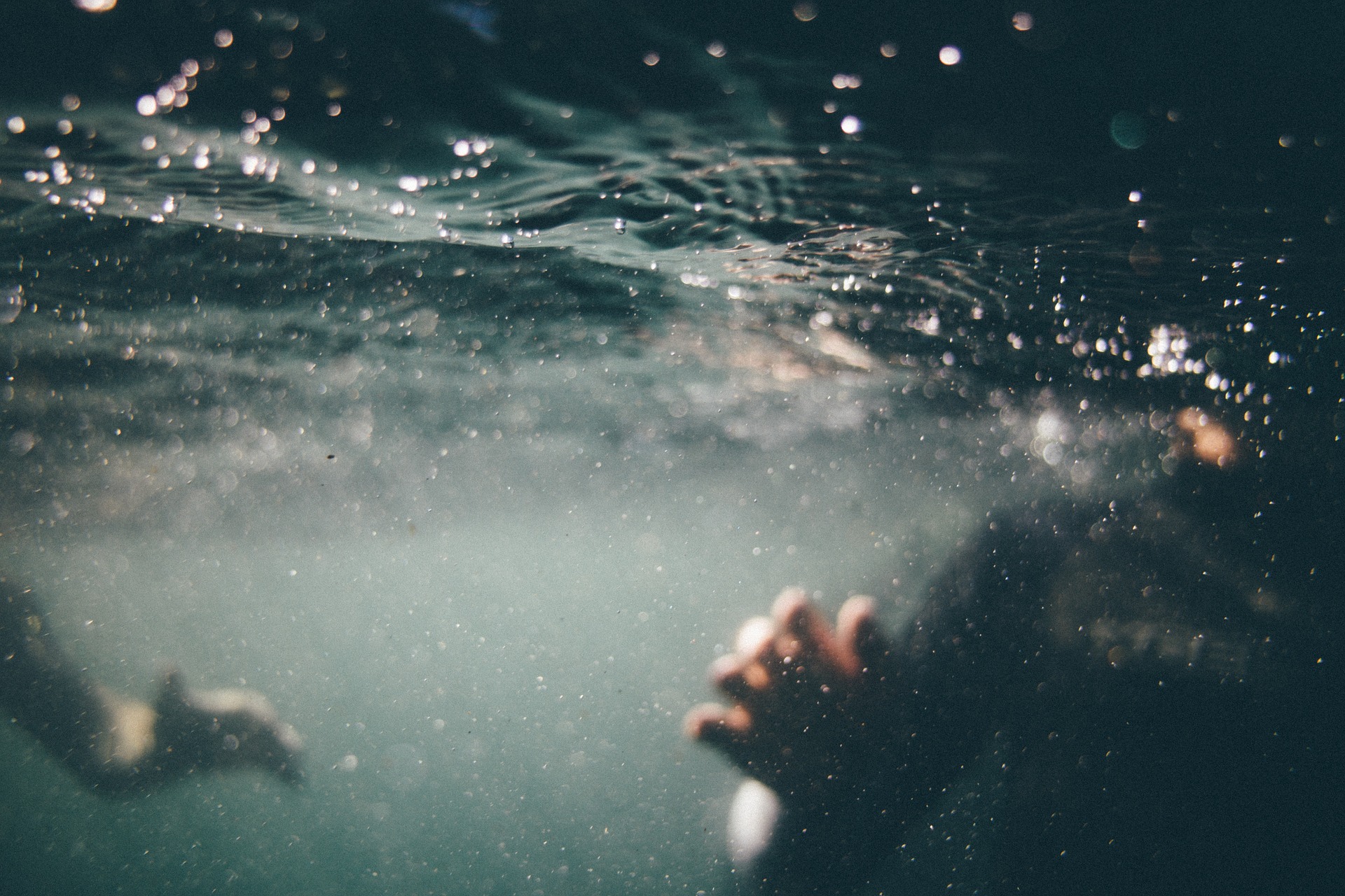 Not quite skinny-dipping – Dirt Cheap Dater